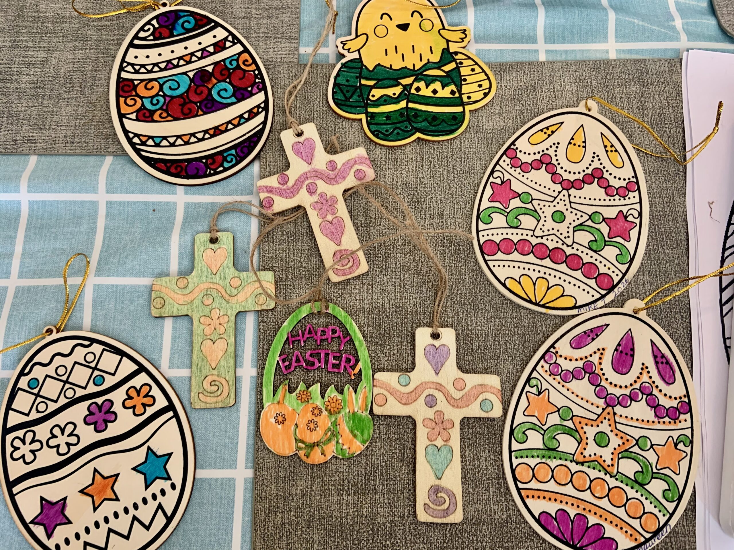 A Relaxing Afternoon of Easter Crafts at Ashfield - South West Care Homes